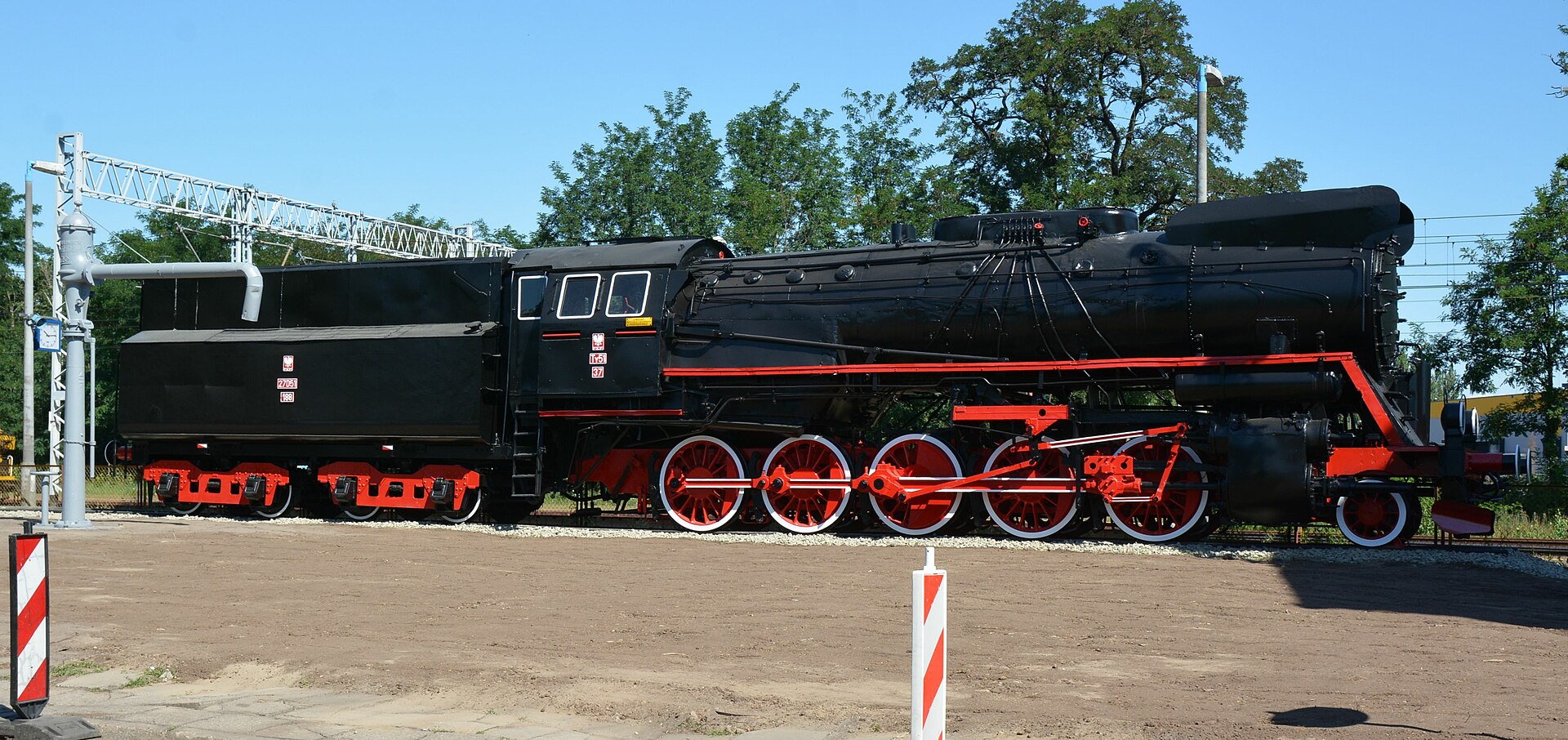 Ty51 – parowóz, który udźwignął ciężar historii – Historia Transportu ...
